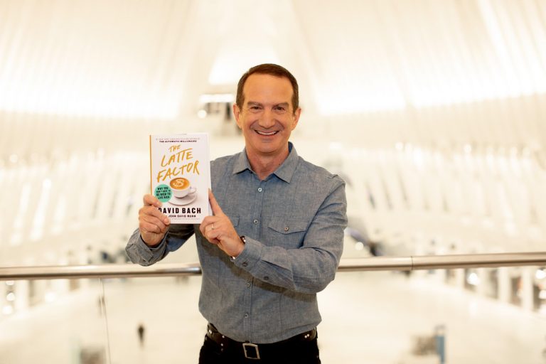 Official Site David Bach - 10 X New York Times Bestselling Author.